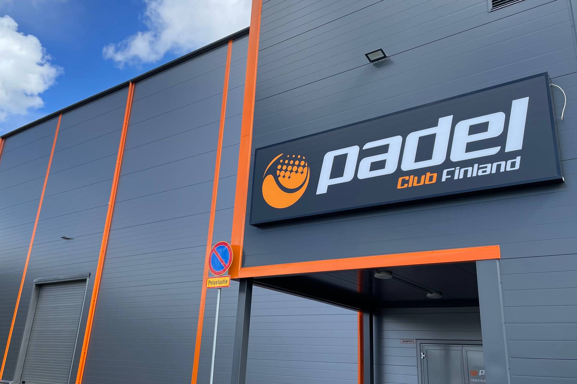 Padel Club Finland - padel hall in Finland