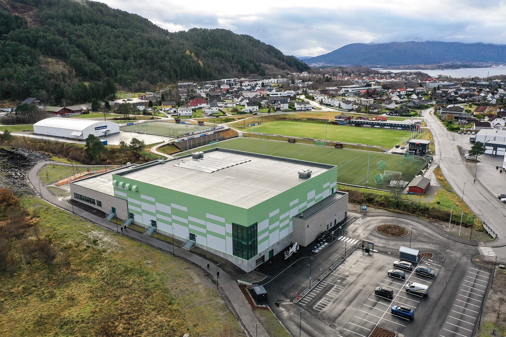 Spjelkavik Arena: modern sports facility featuring Ruukki sandwich ...