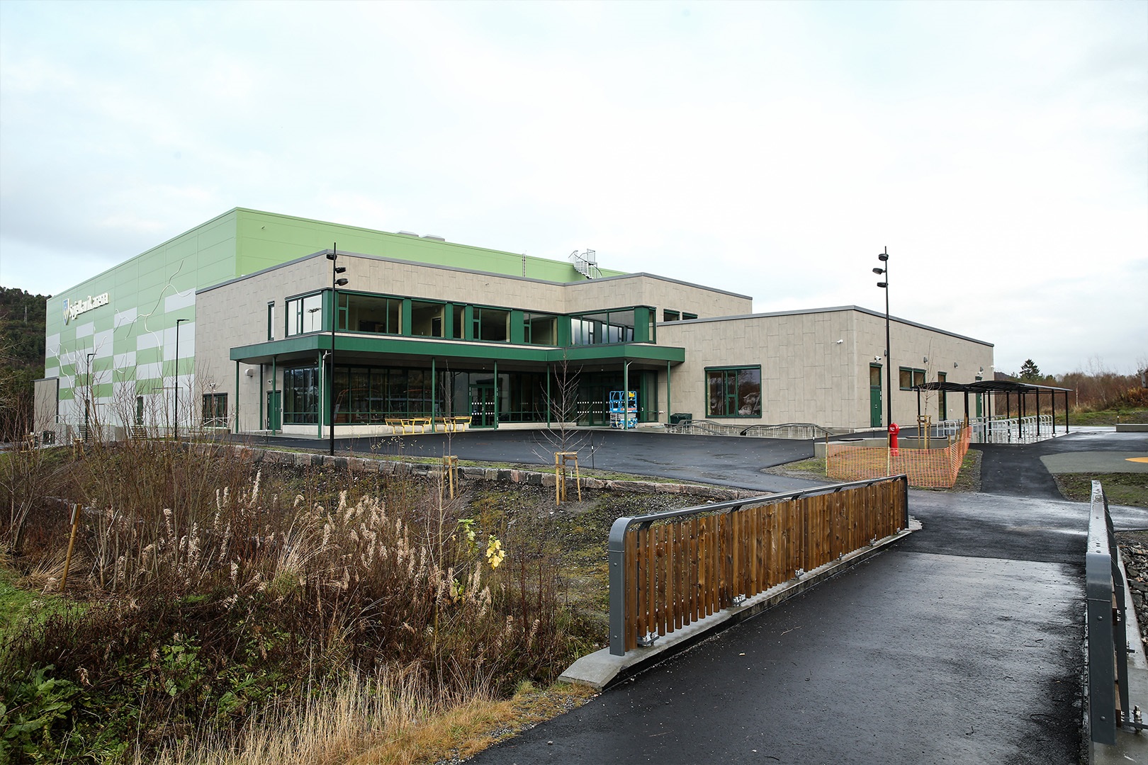 Spjelkavik Arena: modern sports facility featuring Ruukki sandwich ...