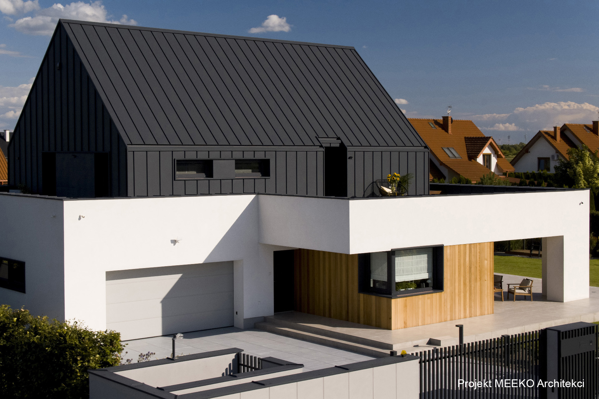 Timeless architecture in the “House near Mielec” by MEEKO Architects